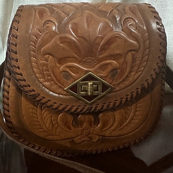 Vintage | Bags | Vintage Mini Hand Tooled Design Leather Tool Crossbody ...